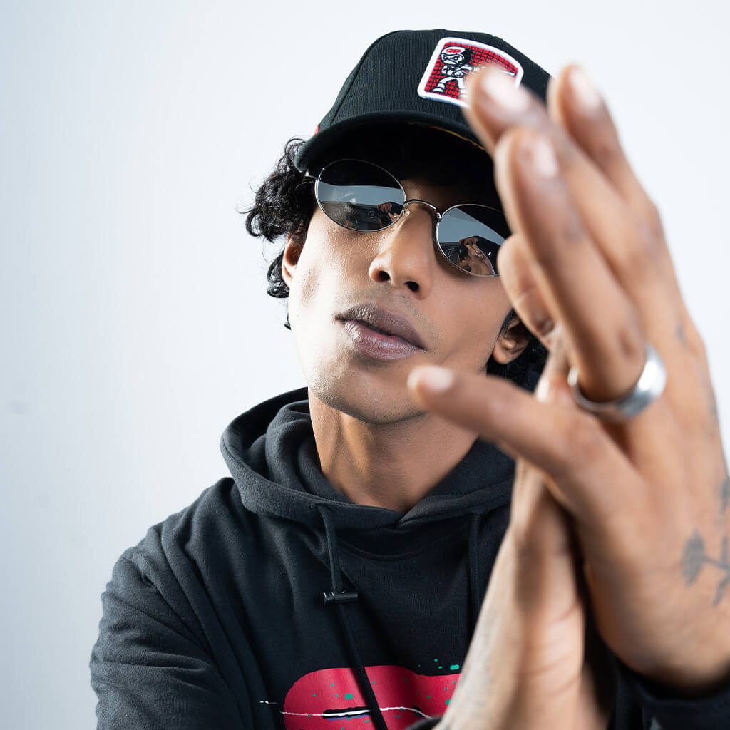 Buy dripped out // 002 Eyewear Online – Urban Monkey®