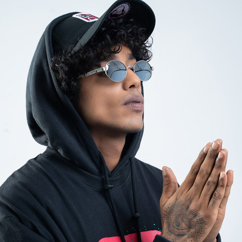 Buy dripped out // 002 Eyewear Online – Urban Monkey®